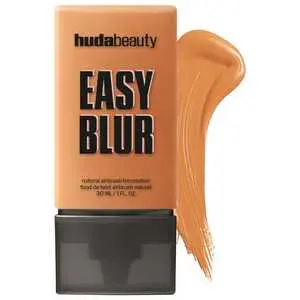 HUDA BEAUTY Fond De Teint Easy Blur Au Fini Aérographe Avec Niacinamide - Cinnamon 440g